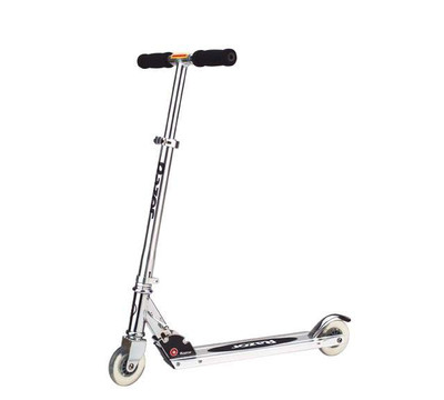 Modern Vespa : Scooters everywhere!