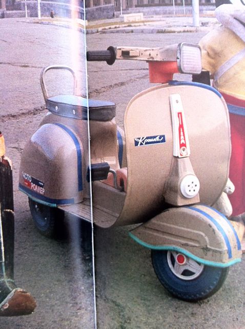 Modern Vespa : Anyone know what this is?