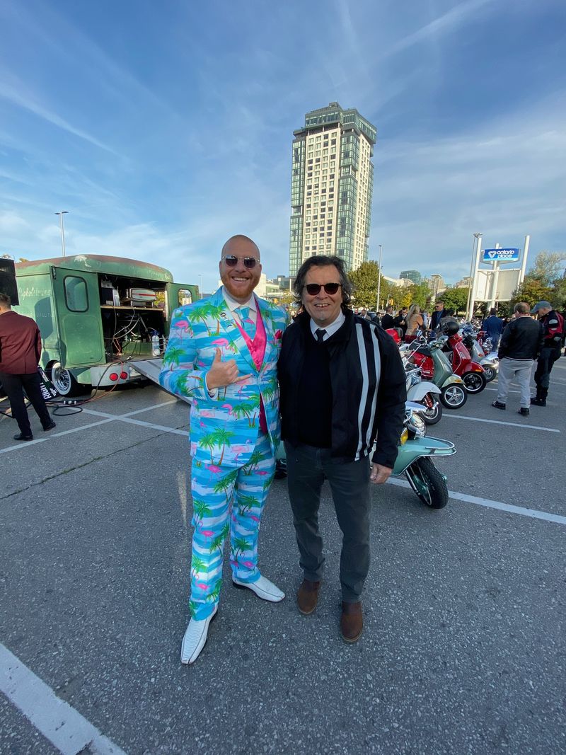 Modern Vespa : Distinguished Gentleman's Ride 2019