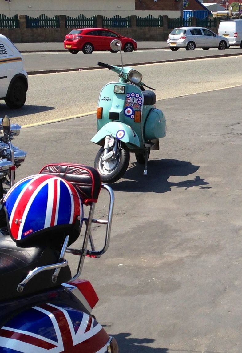 Modern Vespa : LML Vespa 150 A1 model