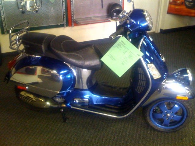 Modern Vespa : Custom $11,000 Vespa