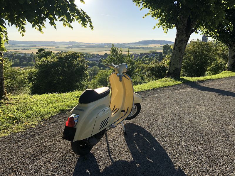 Modern Vespa : 90 RACER 1972 Small Frame