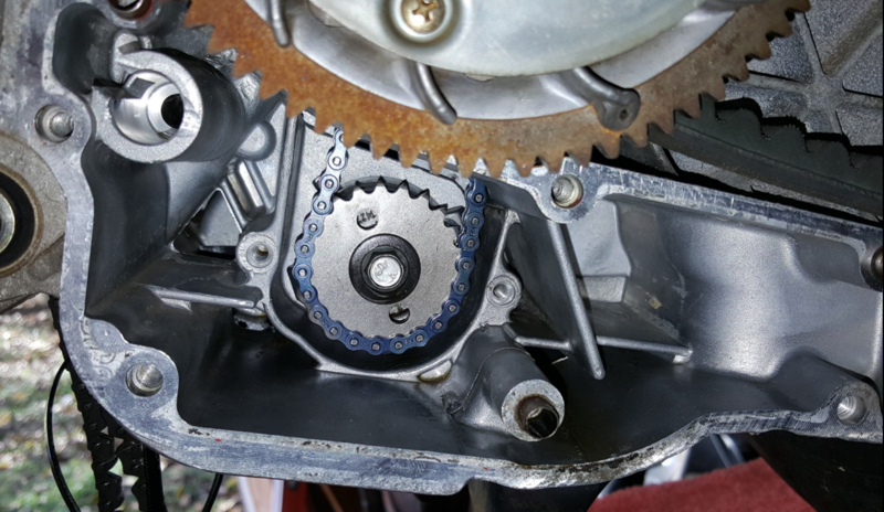 Modern Vespa : LX 150 Engine reassembly (with photos)