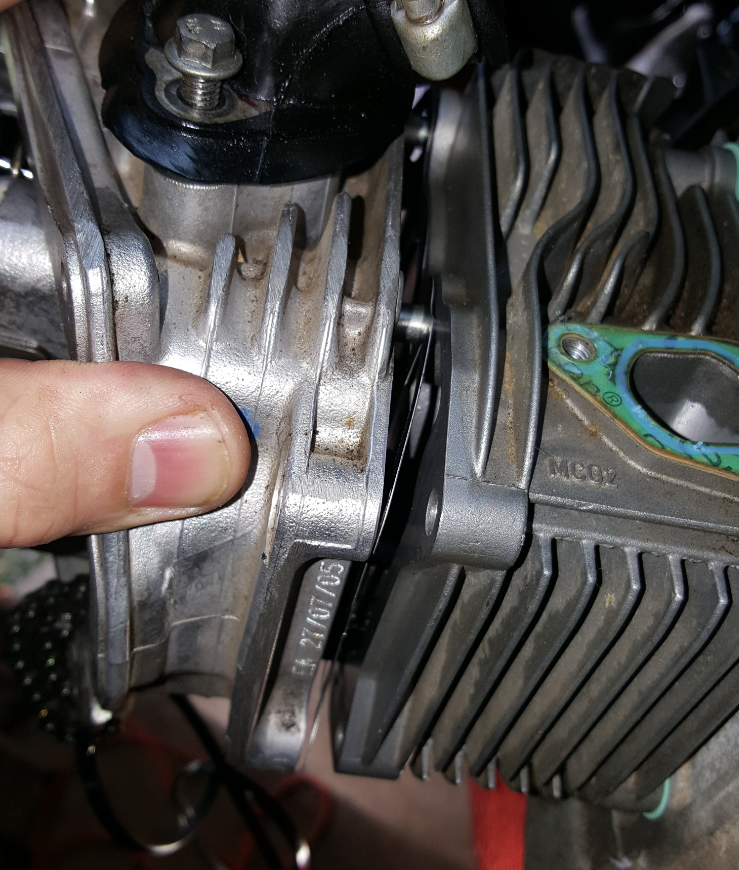 Modern Vespa : LX 150 Engine reassembly (with photos)