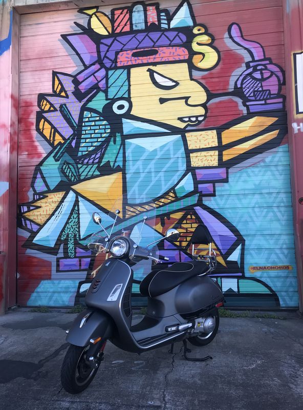 Modern Vespa : Sunday Ride