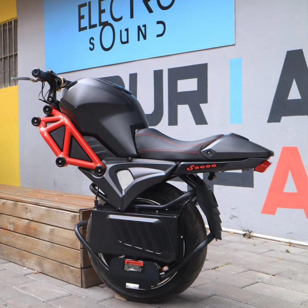 Modern Vespa : Self Balancing Electric Unicycle