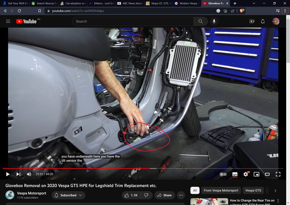 Modern Vespa : Vespa GTS 300 Fall Sensor Location