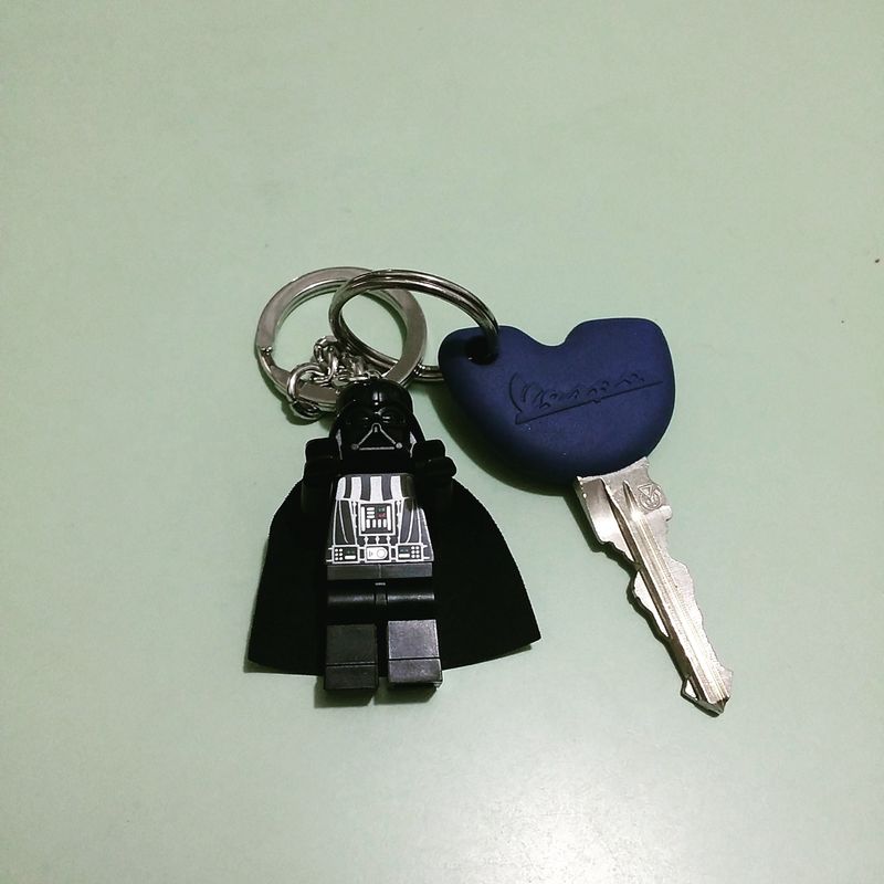 Modern Vespa : Show me your Vespa Keys