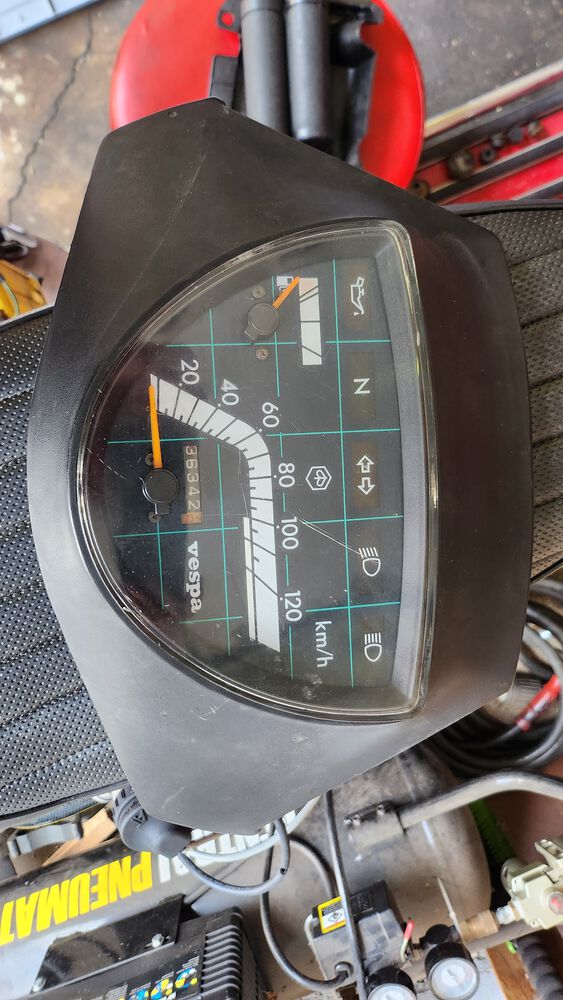 Modern Vespa : LML T5 speedometer cable?