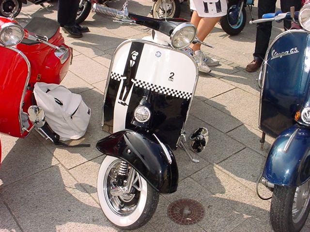 Modern Vespa : Auction Kings TV Show - 1969 150 Bodge or Real