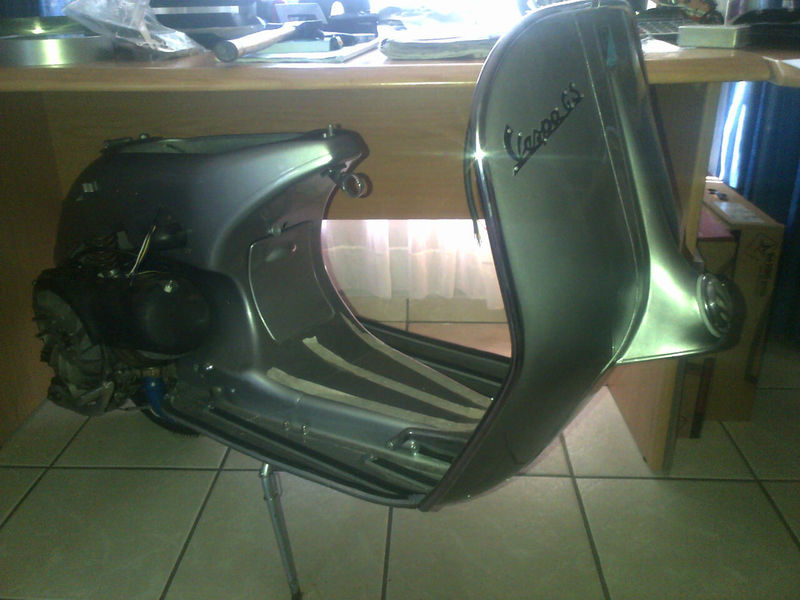 Modern Vespa : Vespa GS150 Restoration