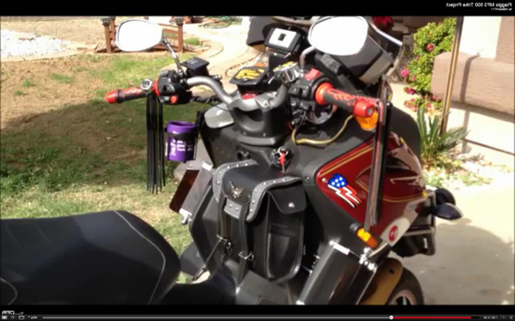 Modern Vespa : The most tricked out MP3500 I've seen