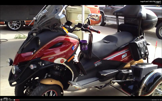 Modern Vespa : The most tricked out MP3500 I've seen