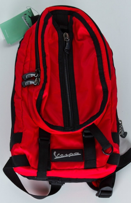 Modern Vespa : Vespa Mini-Backpack