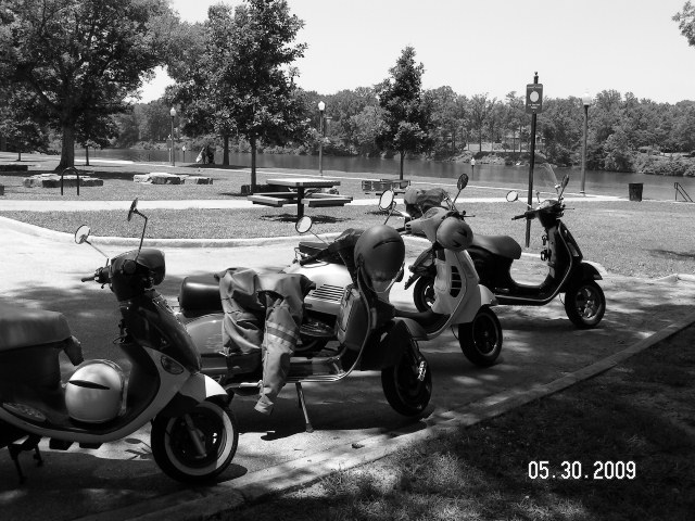 Modern Vespa : Saturday ride... 05/30/09
