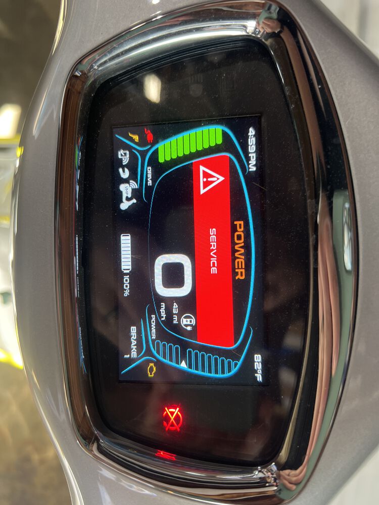Modern Vespa : Vespa Elettrica Service Indicator