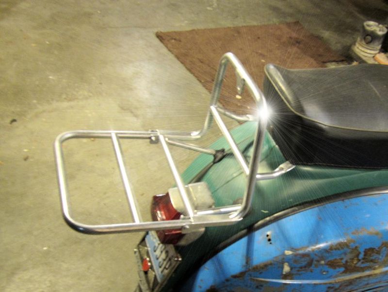Modern Vespa : General rack thread,show us yours & hauling stuff howto