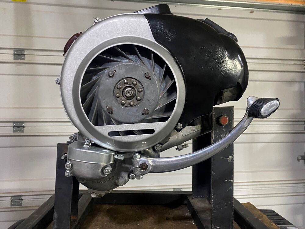 Modern Vespa : VNA rebuild in Oz - frame/engine questions for experts