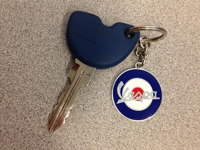 Modern Vespa : Show me your Vespa Keys