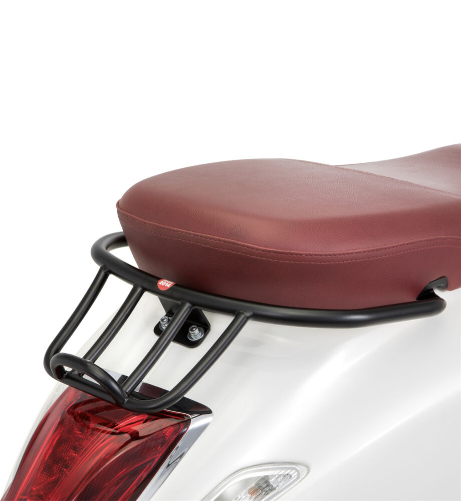 Modern Vespa : Rear rack options.