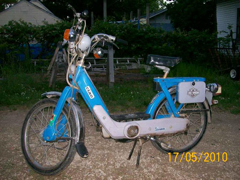 Modern Vespa : Mopeds ** Post up your moped pictures