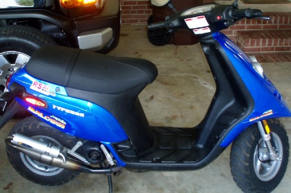 Modern Vespa : tricked out Piaggio