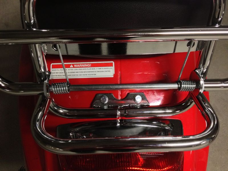 Modern Vespa : Installing LX Rear Rack on S150 Tutorial