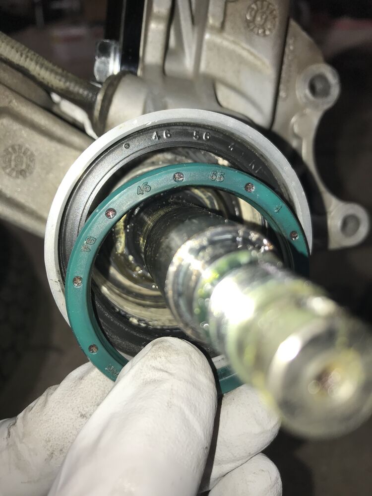 Modern Vespa : Disc Brake Hub