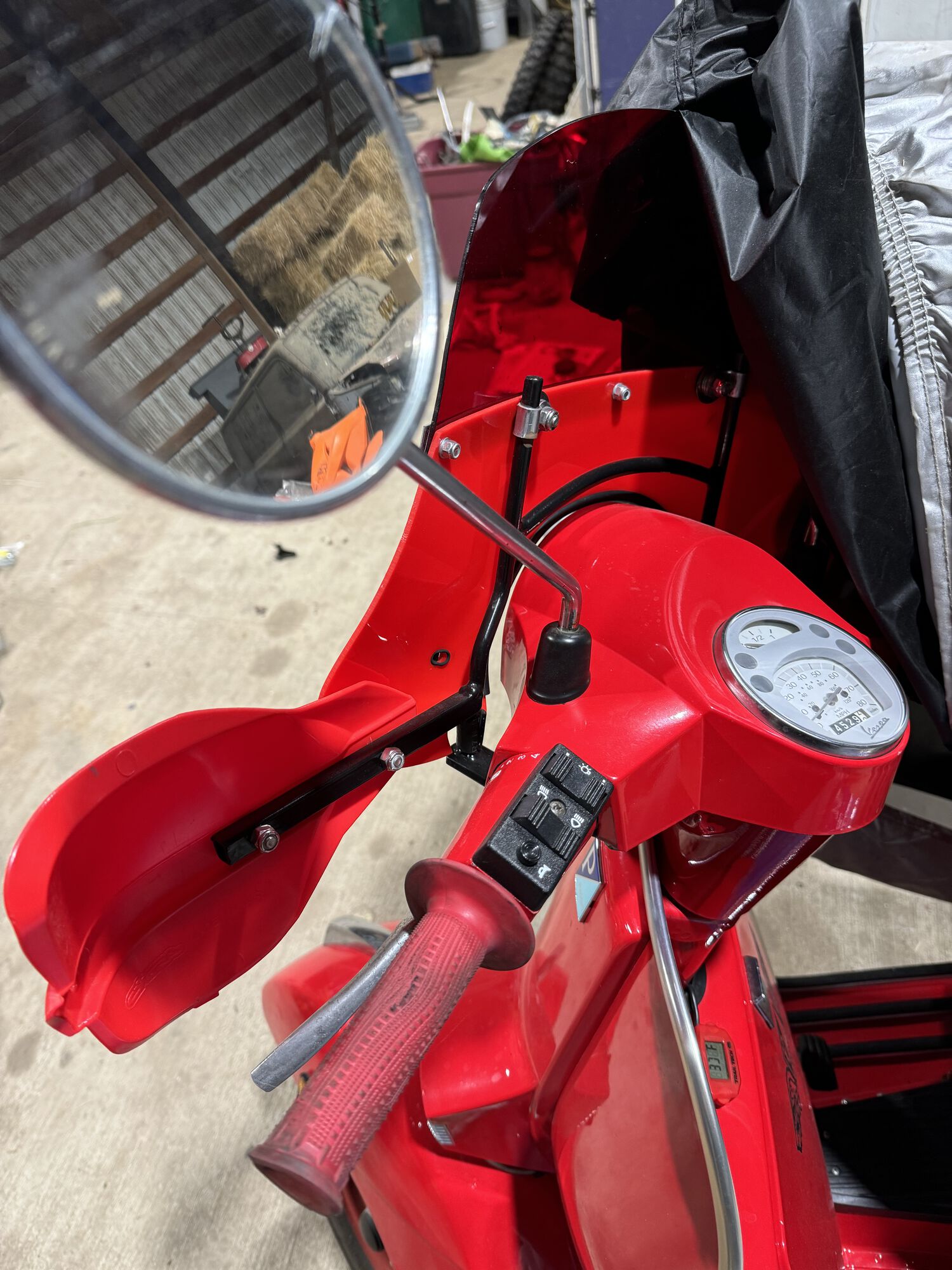 Modern Vespa : Windscreen on NSM