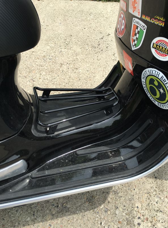 Modern Vespa : Show your Classic-Racks