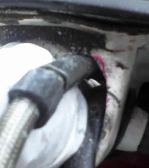 Modern Vespa : Converting P200 to fully hydraulic front disc brake