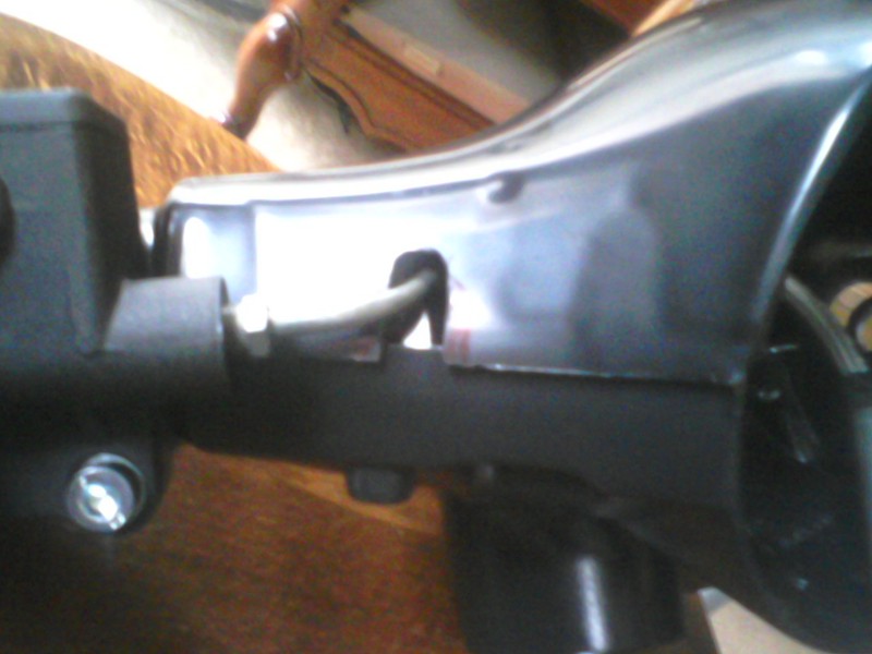 Modern Vespa : Converting P200 to fully hydraulic front disc brake