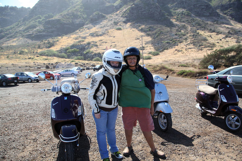 Modern Vespa : Aloha 'Oe Judy Rossman