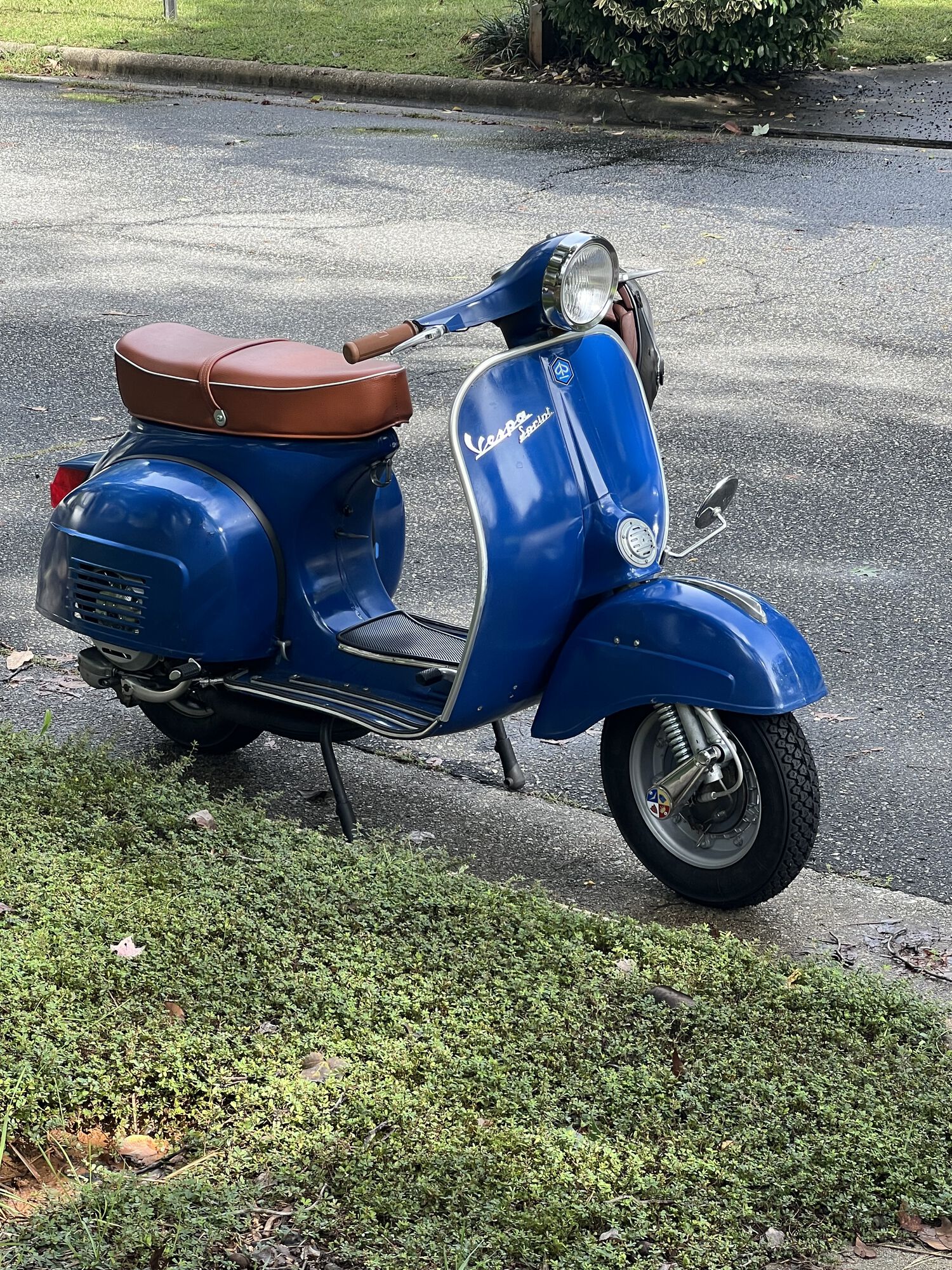 Modern Vespa : Front Suspension Options